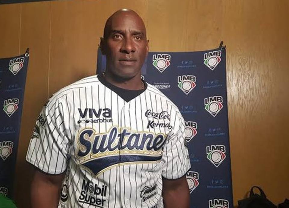 Kelly, enfocado en Serie del Rey