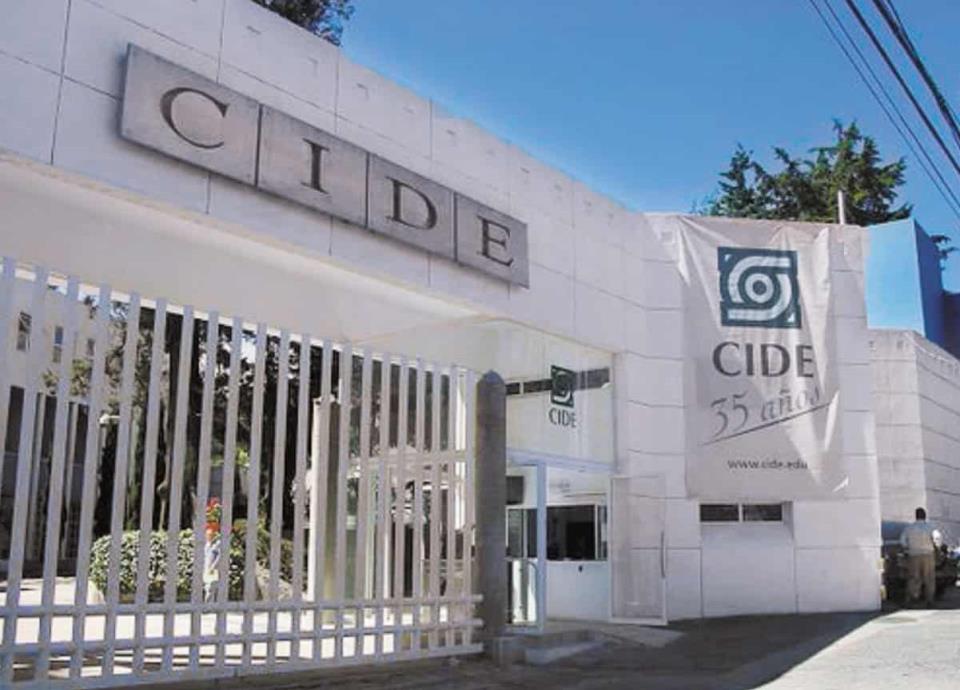 Académicos del CIDE reprochan a Romero Tellaeche carta