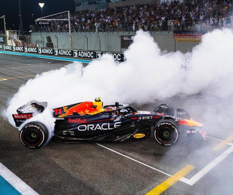Red Bull quiere seguir con Checo Pérez