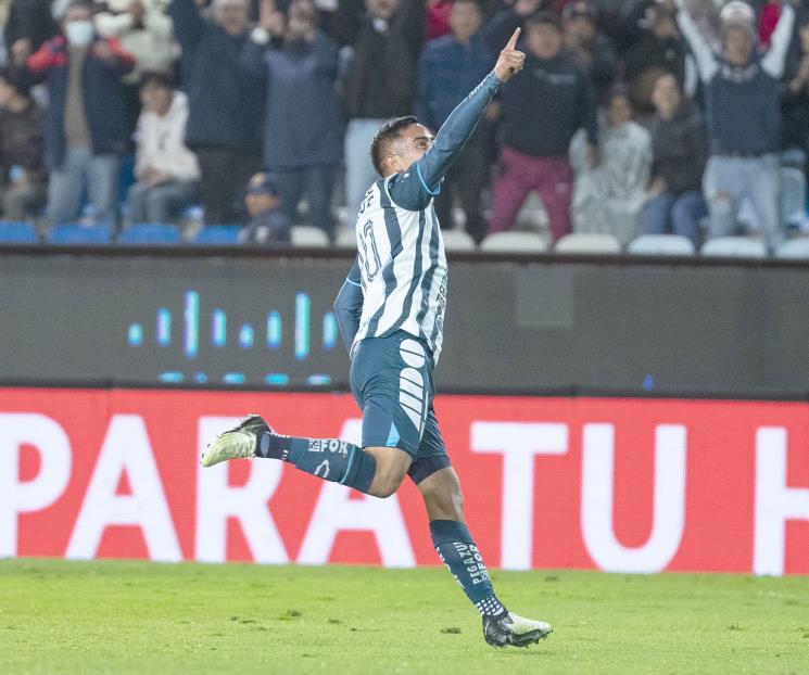 Toma Pachuca el liderato de la Liga MX