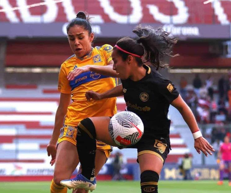 Tigres Femenil golea a Toluca y Stephany Mayor llegó a 100 goles
