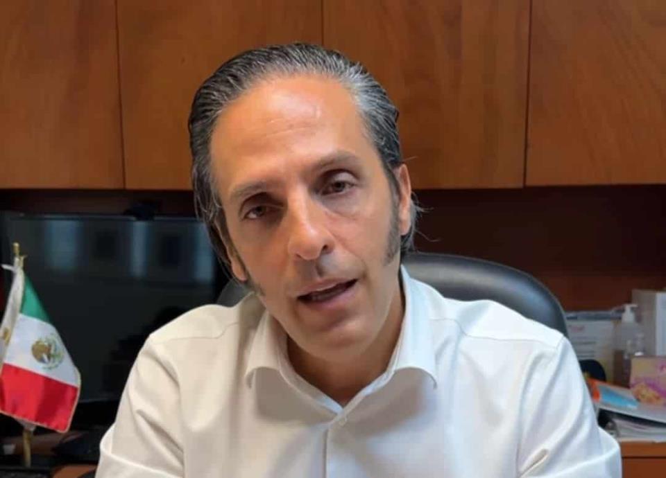 Regresa Marco González a su puesto en el gobierno estatal