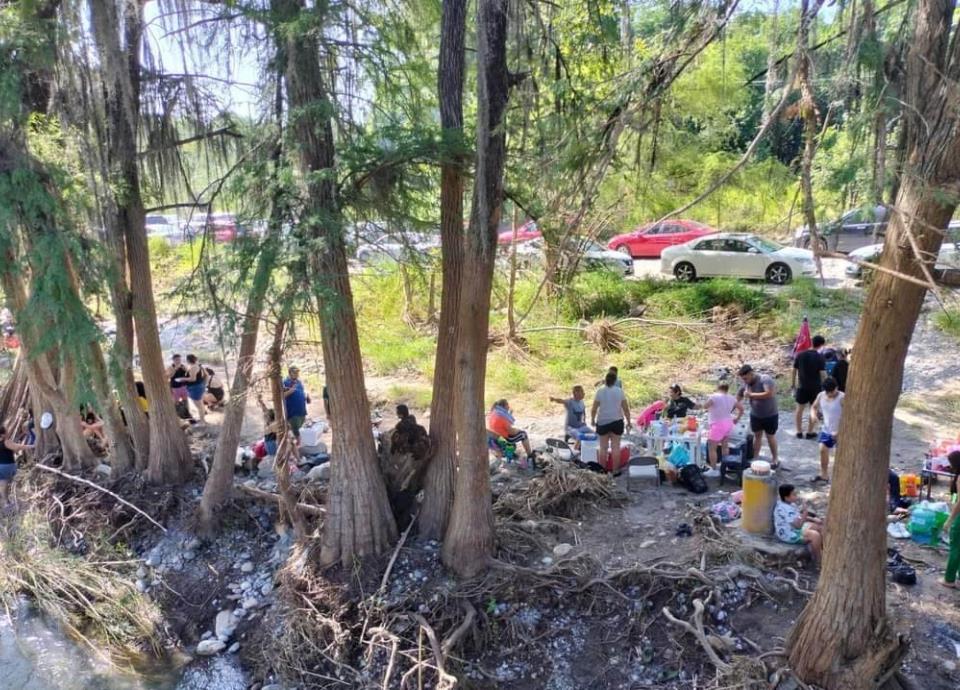 Saturan familias parajes del río Ramos