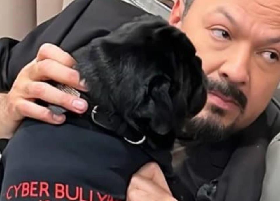 Se manifiesta Pepe Aguilar en contra de bullying contra Ángela