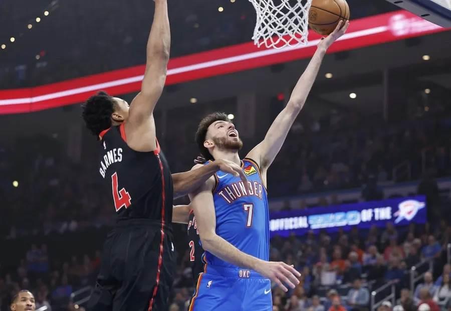 Thunder se impone a los Raptores